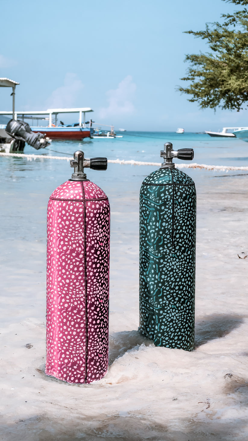 Whale shark Scuba Cylinder Cover for scuba dive tanks – Girls that Scuba